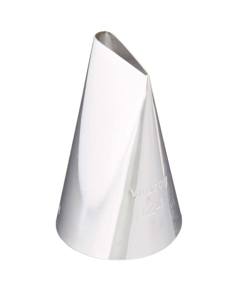 Wilton Large Petal Tip #124 1 Each 402-124 | M&C Home Depot